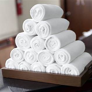 Bath & Hand Towels – Towels for Hotels & Rentals – SerBnB Corp